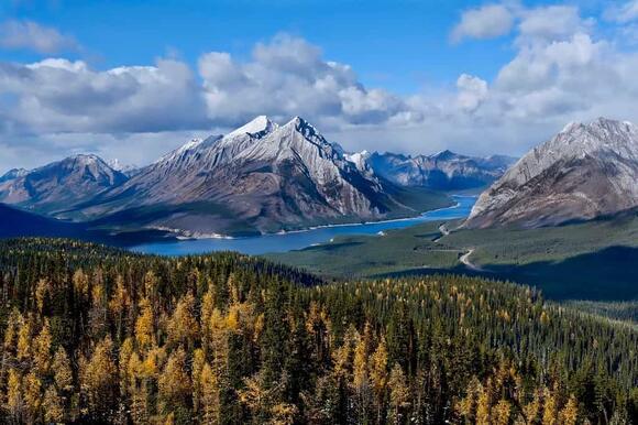 How Old Is Canada as of 2024? - NewsBreak