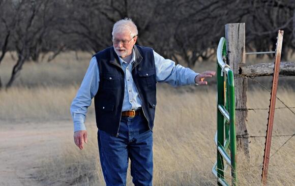 Rancher George Alan Kelly, accused of killing Mexican migrant on his ...