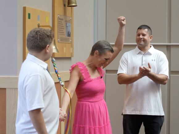 Sweet Buffalo founder, Kimberly LaRussa, rings bell after cancer battle ...