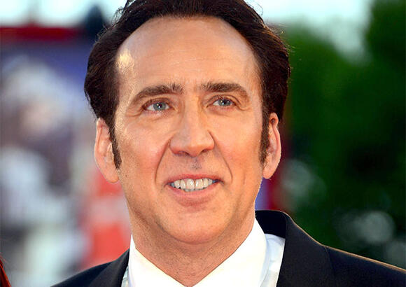 Fans Think Nicolas Cage Looks Nearly Unrecognizable In A Fat Suit And ...
