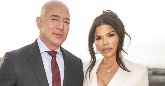 Lip Reader Reveals Jeff Bezos’ Chilling Two-Word Warning to Lauren ...