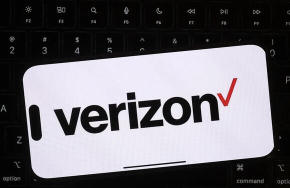 Is the Verizon $20 Credit Text a Scam? Here’s How Experts Say to Safely ...
