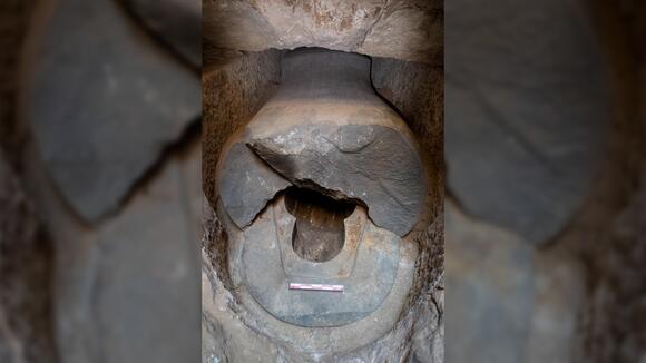 Tomb of ancient Egyptian mercenary commander found in Egypt - NewsBreak
