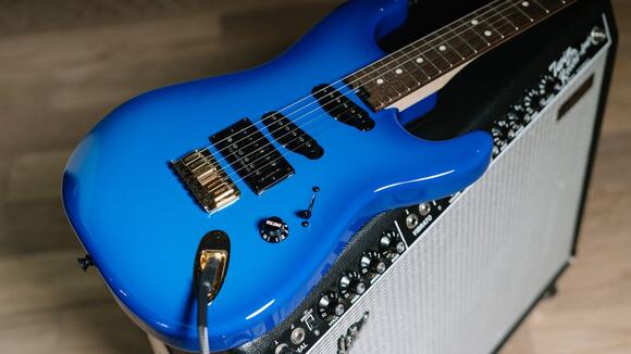 Charvel pays tribute to Jake E. Lee’s Ozzy Osbourne era with newest ...