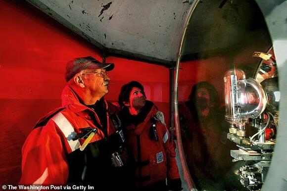 Historic 1897 lighthouse hits the market for $450K - but buyers must ...