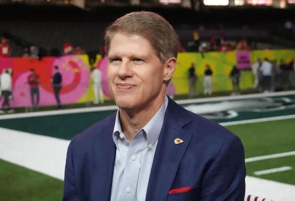 Clark Hunt’s $3B Stadium Decision Faces Backlash From Kansas State ...