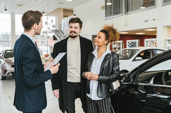 6 Things Dealers "Forget" to Mention Until You're Signing - NewsBreak