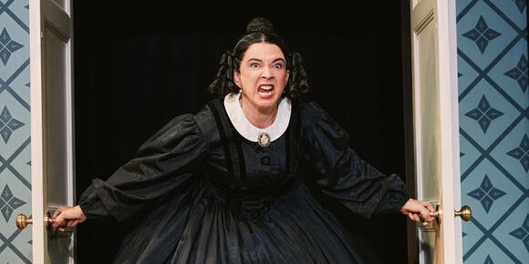 Maya Rudolph Extends Run in ‘Oh, Mary!’ on Broadway - NewsBreak