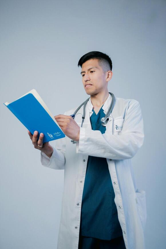 Microsoft and Mayo Clinic Are Building an AI Doctor and They Say It ...