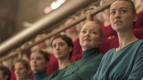 The Handmaid’s Tale: Why do Wives wear blue? The color-coded power ...