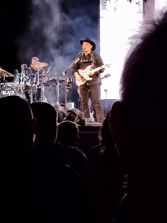 Win Tickets- Classic Rock Returns to Dubuque's Five Flags Theater ...