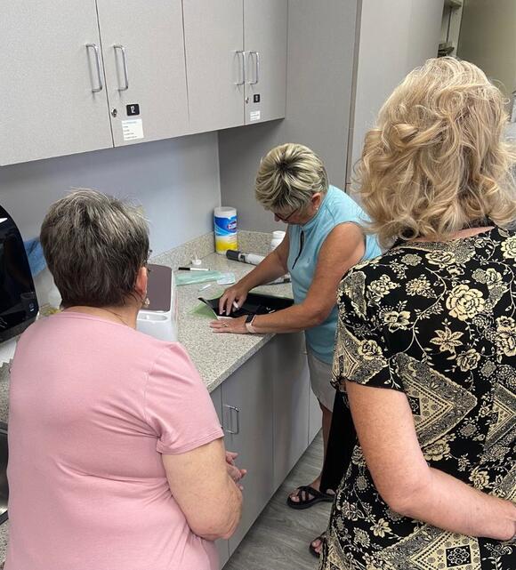 Sun City West club offers artistic hand lettering, cards, mixed media ...