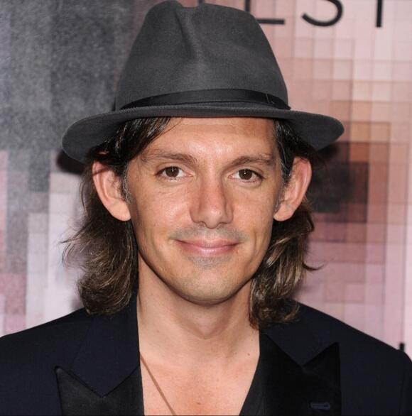 'Witness' Former Child Star Lukas Haas Turns 50 - NewsBreak
