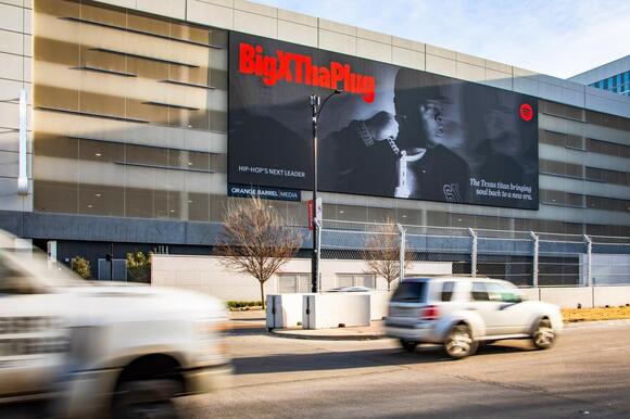 Spotify's RapCaviar ‘Hip-Hop Needs New Leaders' Billboards Spark Debate ...
