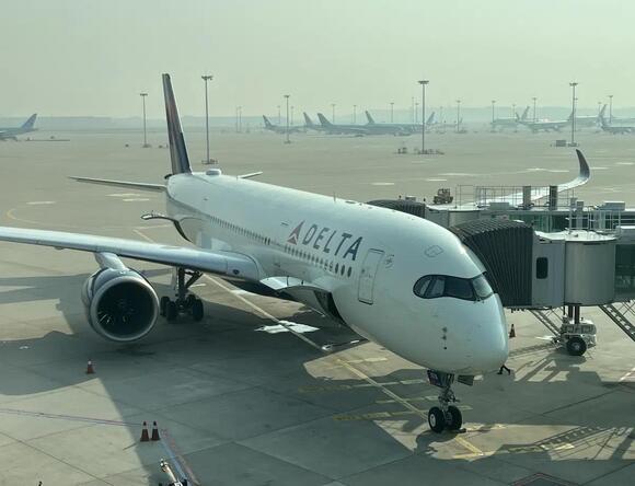 Delta Wants To Beat United Across The Pacific, Says "Bring ‘Em On ...