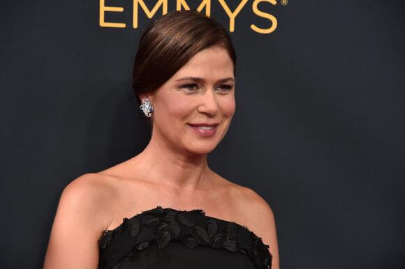 Maura Tierney, 60, Marks 16 Years Cancer-Free from Breast Cancer as She ...