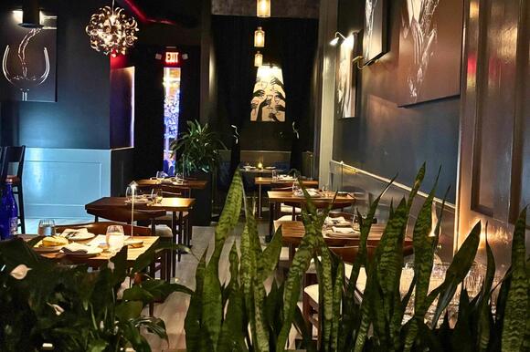 New Duke's Steakhouse in Metuchen may have the best steak in NJ - NewsBreak