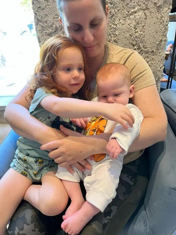 Cousin of Shiri Bibas — kidnapped with her two children by Hamas ...