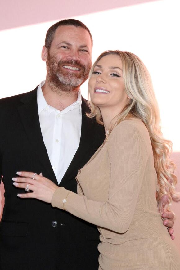 Courtney Stodden Shares Marriage Update After Admitting She ‘Almost Ran ...