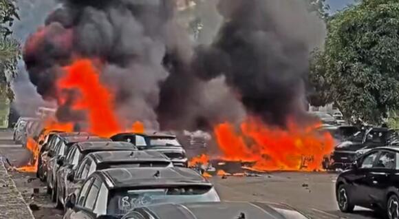 Chilling New Footage Shows The Exact Moment 2 Helicopters Collided In ...