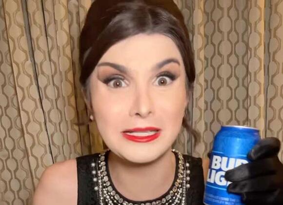 Dylan Mulvaney, Influencer Who Spawned Bud Light Boycott, Makes Case ...