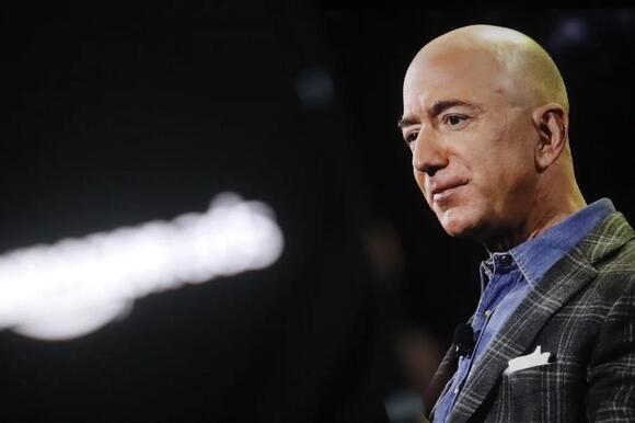 Jeff Bezos Says 'I Started Amazon at 30, Not 20' and Warns Gen Z Not To ...
