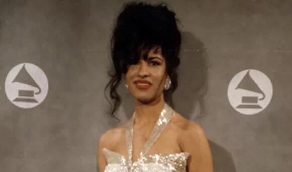 Selena Quintanilla's Autopsy Details Revealed 30 Years After Her Death ...