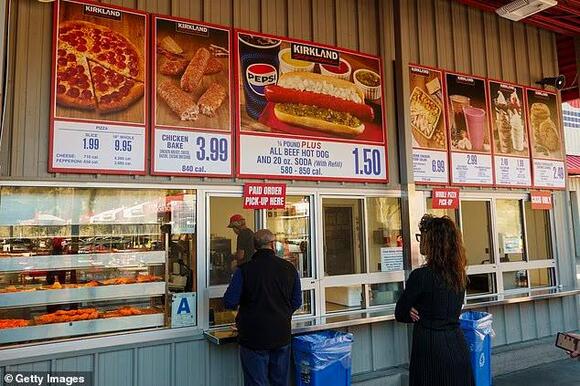 The 'secret sauce' that allows Costco to make money despite deep ...