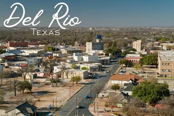 Video Shows Man Handing Vodka and Machetes to Texas Homeless - NewsBreak