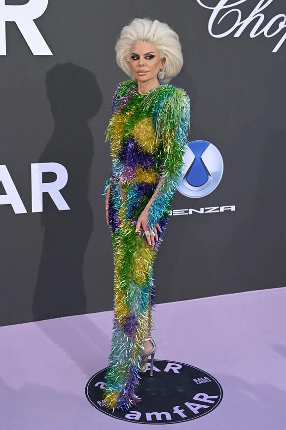 Lisa Rinna Sparks Buzz With Her 'Crazy' Fashion Choices at Cannes ...