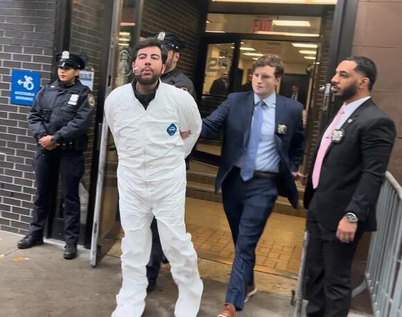 Crazed NYC suspect accused of slashing Danish tourist tries to escape ...