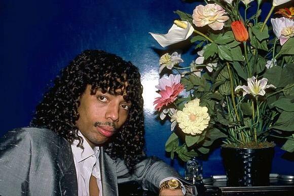 The Tragic Life, Drugs, and Death of Disco Musician Rick James ("Super ...