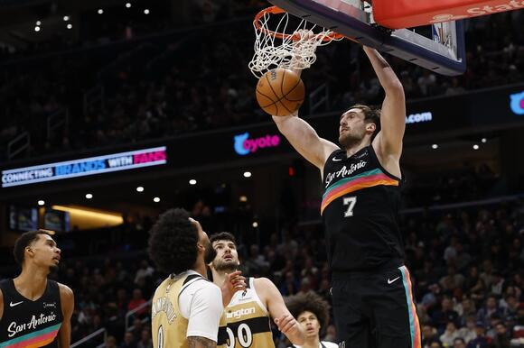 West's best square off as surging Spurs host Thunder - NewsBreak