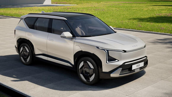 Kia EV5 to reach the US by 2026: all-wheel drive, 308 horsepower, and ...