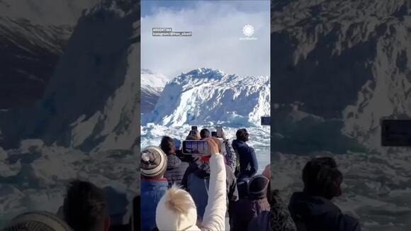 Stunning Footage Captures Rare Moment An Iceberg Flips Over Completely ...