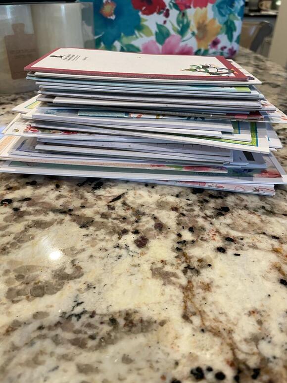 🎁 Freebies Up for Grabs in Keller — Desks, DVDs & More - NewsBreak