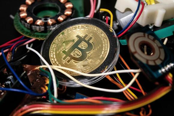 Cascade Residents Weigh Pros and Cons of Bitcoin Mining Project - NewsBreak