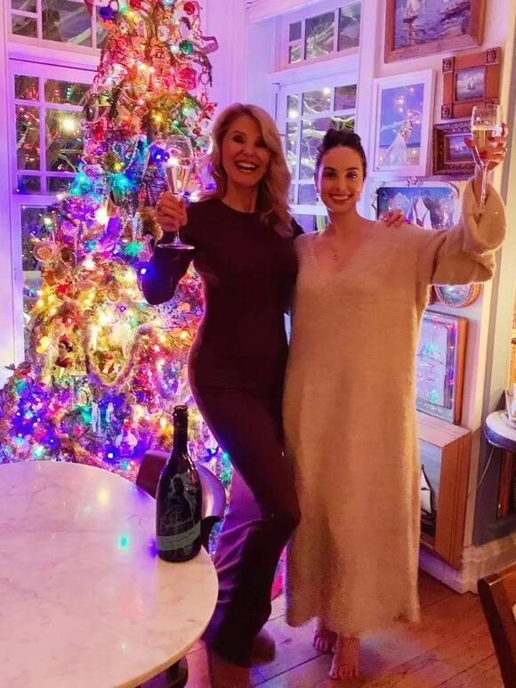 Christie Brinkley celebrates daughter Alexa's 40th birthday with ...