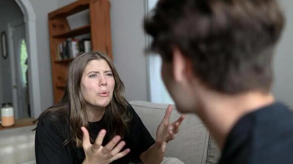 15 Signs You’re in a ‘Situationship’ That Will Never Turn Into More ...