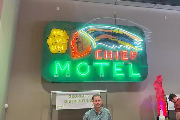 Montana is CRAWLING w/ Foreign Truck Drivers, No English - NewsBreak