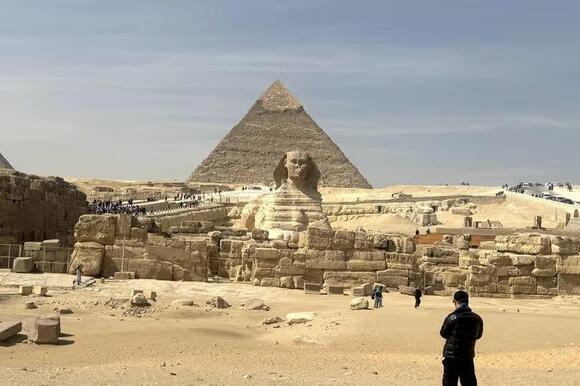 Hidden chambers could have been discovered next to Egypt's Great ...