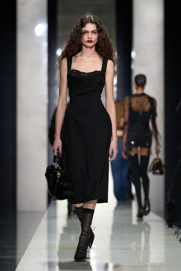 We Already Know 7 Trends Every Ahead-of-the-Curve Fashion Person Will ...
