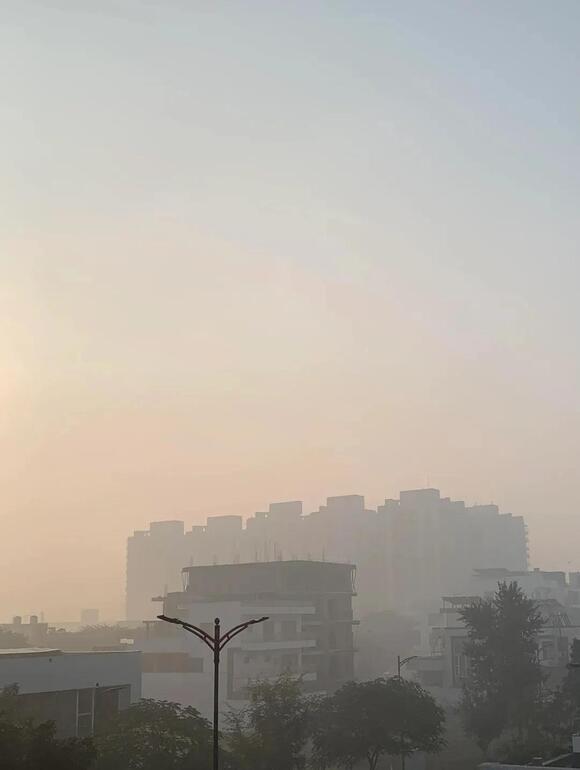 Resident sparks outrage after sharing photo of 'invisible killer ...