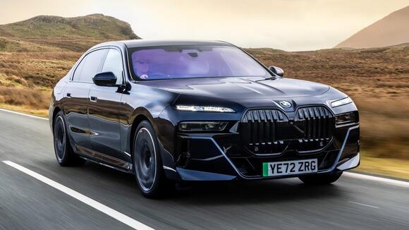 8 Sedans With the Roomiest Back Seats - NewsBreak