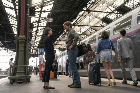 ‘Emily in Paris’: Who Does Emily End Up With at the End of Season 5 ...