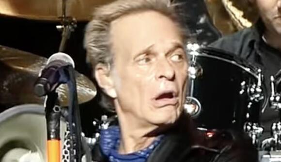 David Lee Roth Tears Up Over Eddie Van Halen - NewsBreak