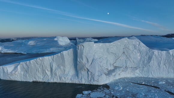 A Greenland sled dog champion fears for his culture as climate change ...