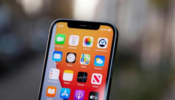 Why Apple Considered an AI Home Screen for the iPhone - NewsBreak