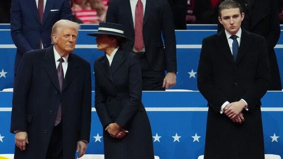 Barron Trump Gives ‘Advice’ to Donald Trump, Says Melania - NewsBreak