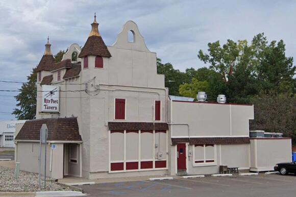 Longtime Lansing Favorite Reopens Under New Ownership and New Name ...
